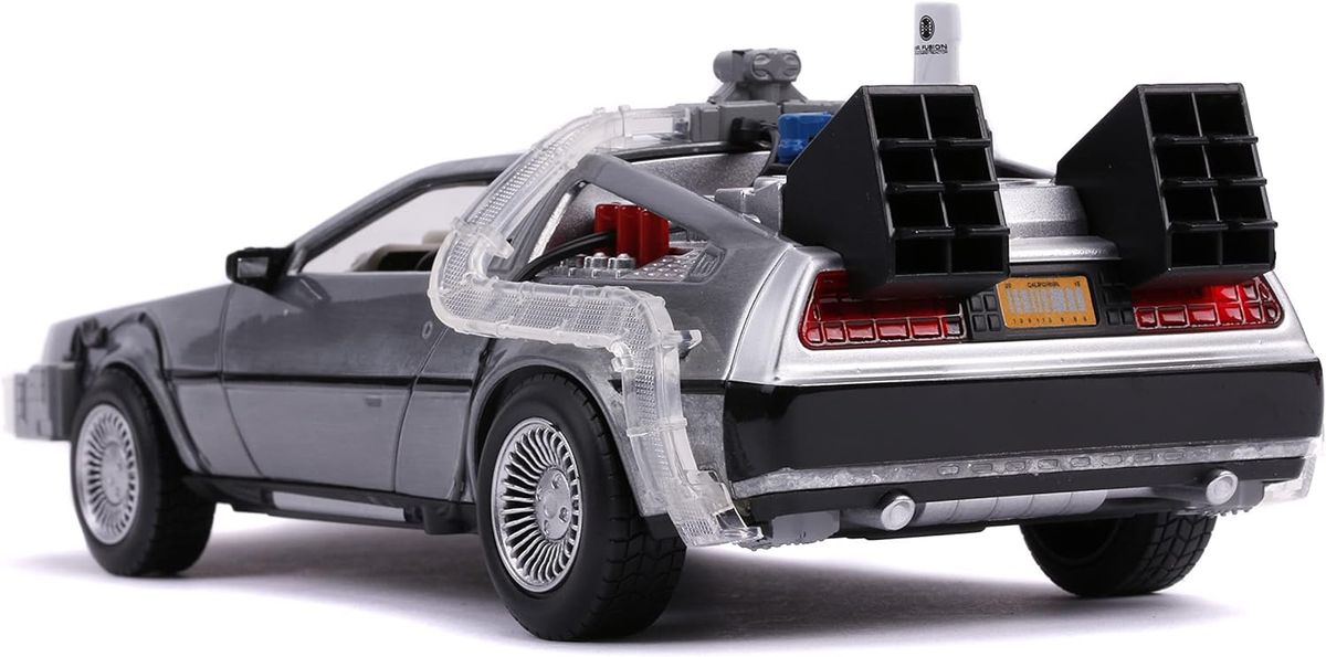 Metal Time Machine with Lights 1:24 Scale - DeLorean - Back to the ...